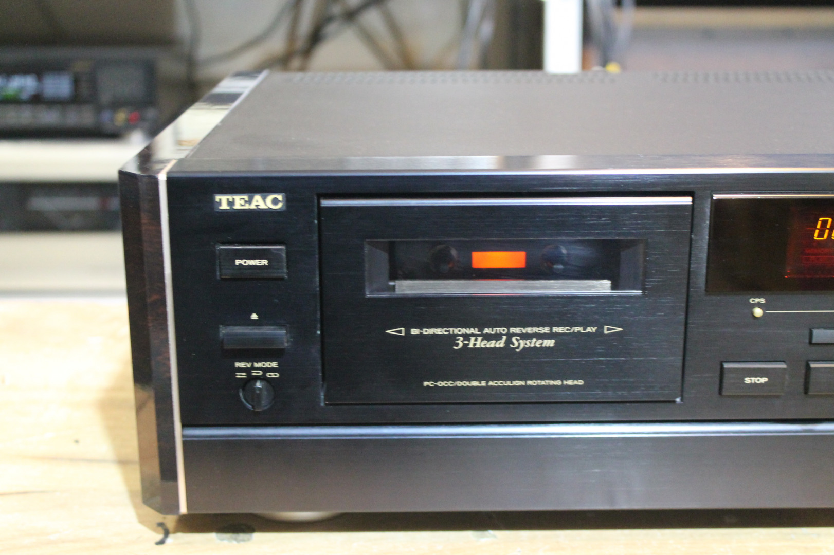 Teac R 9000 / Hi-Fi Аудиотехника