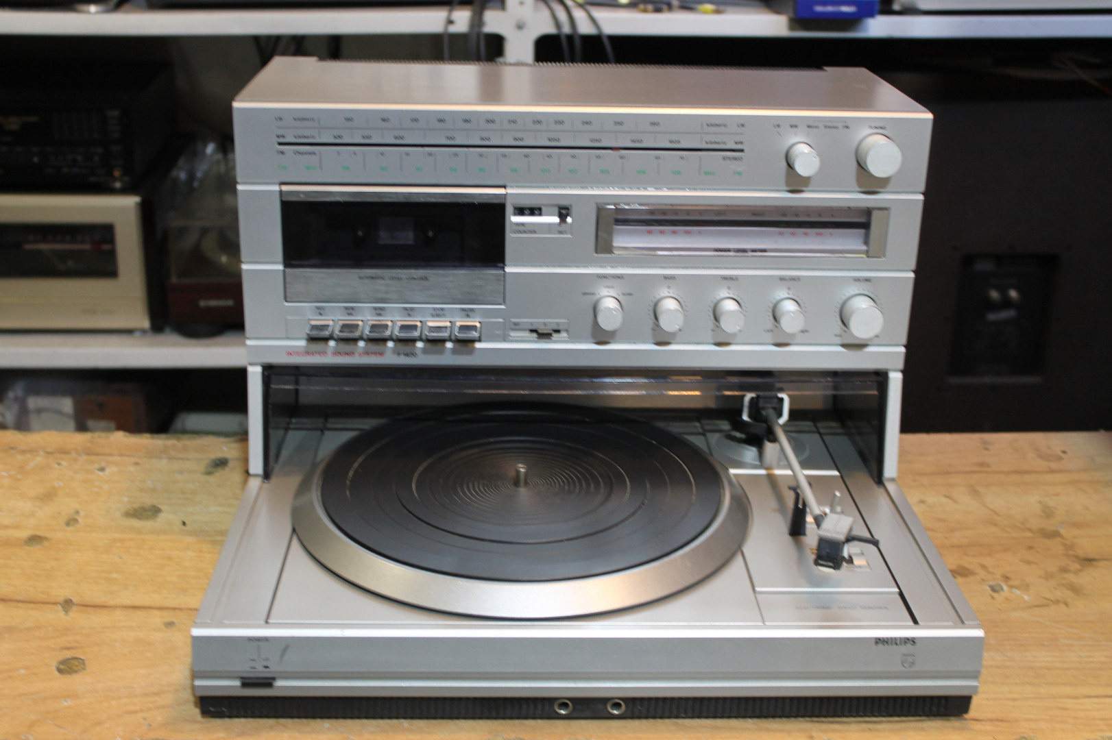 Philips F 1420 / Hi-Fi Аудиотехника